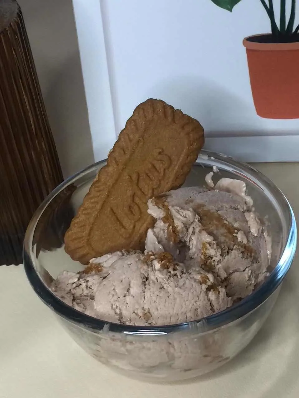 Resep Ice Cream Chocolate Biscoff Sederhana Rumahan Di Yummy App