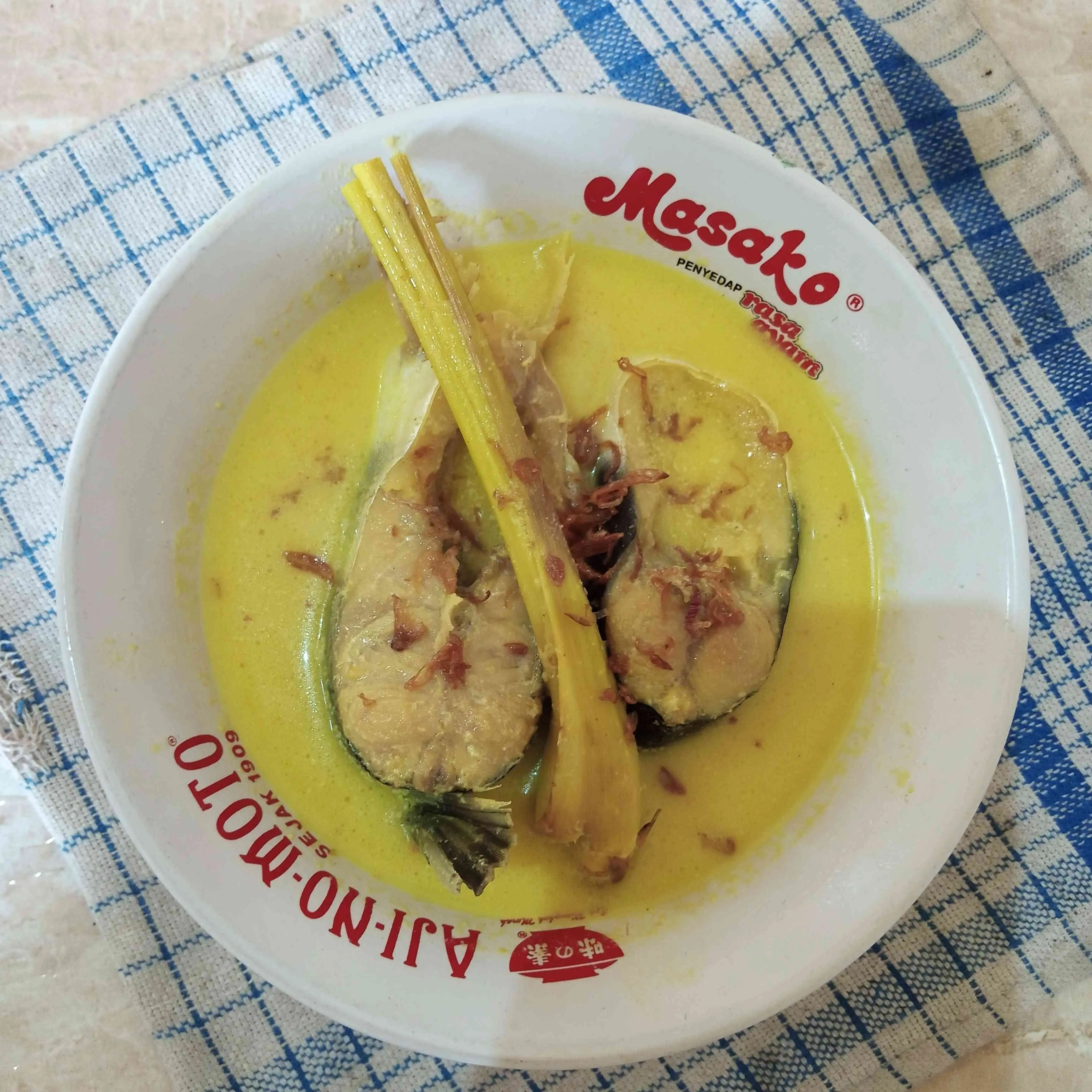 Resep Pesmol Ikan Patin Sederhana Rumahan di Yummy App