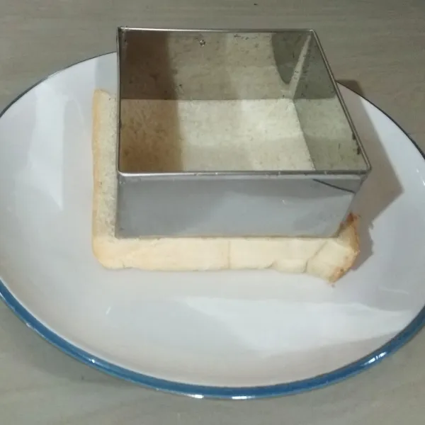 Resep Kantung Roti Tawar Sederhana Rumahan di Yummy App