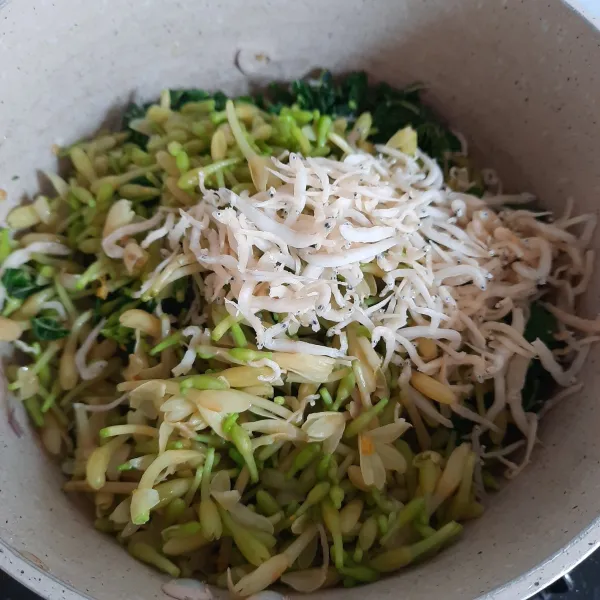 Resep Tumis Daun dan Bunga Pepaya Sederhana Rumahan di Yummy App