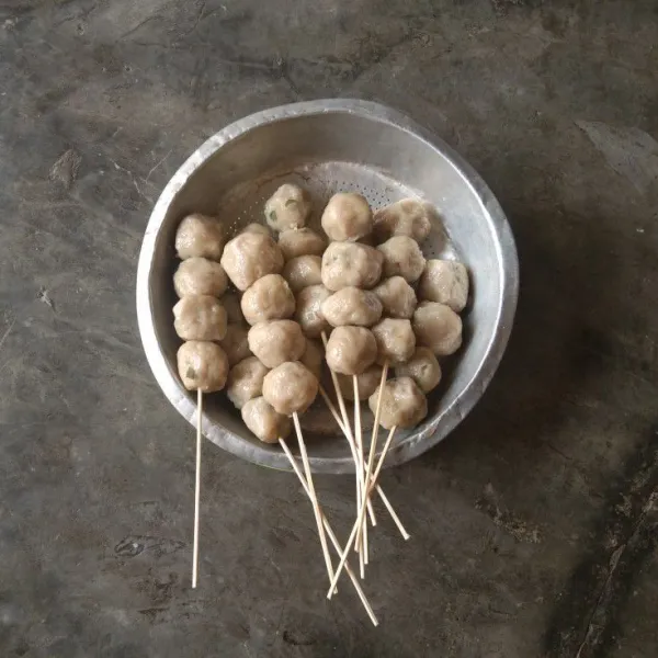 Resep Pentol Cilok Bakar Sederhana Rumahan di Yummy App