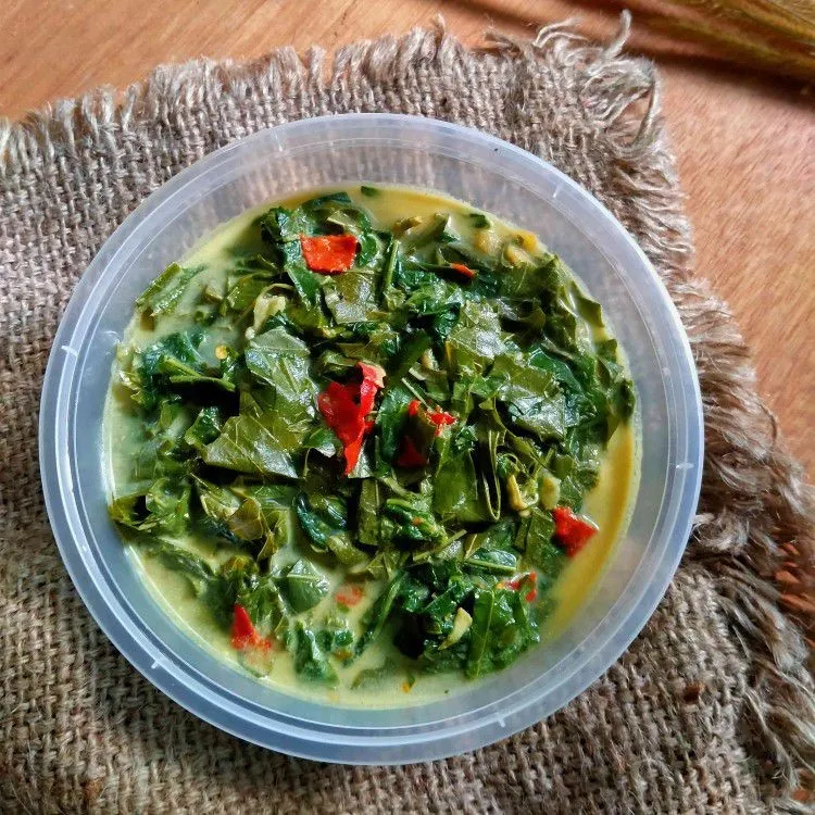Resep Sayur Daun Singkong Santan Sederhana Rumahan di Yummy App Resep Sayur Daun Singkong Santan Sederhana Rumahan di Yummy App