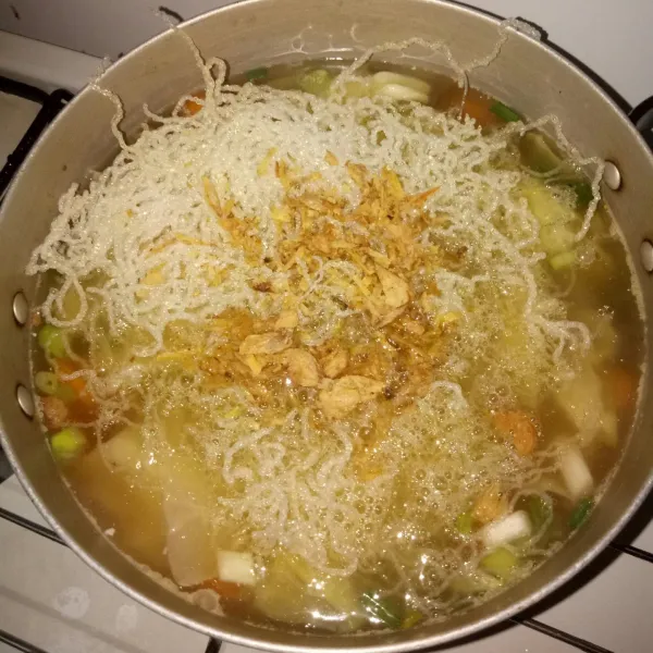 Resep Sop Sayur Vegan dan Soun Goreng Sederhana Rumahan di Yummy App