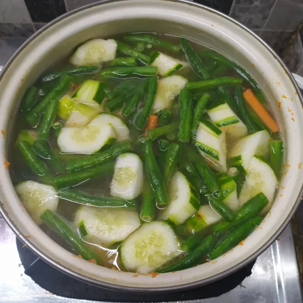 Resep Sayur Asem Timun Krai Sederhana Rumahan di Yummy App