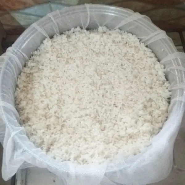 Resep Ketan Bumbu Serundeng Sederhana Rumahan di Yummy App