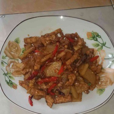 Resep Oseng Kentang Tempe Sederhana Rumahan di Yummy App