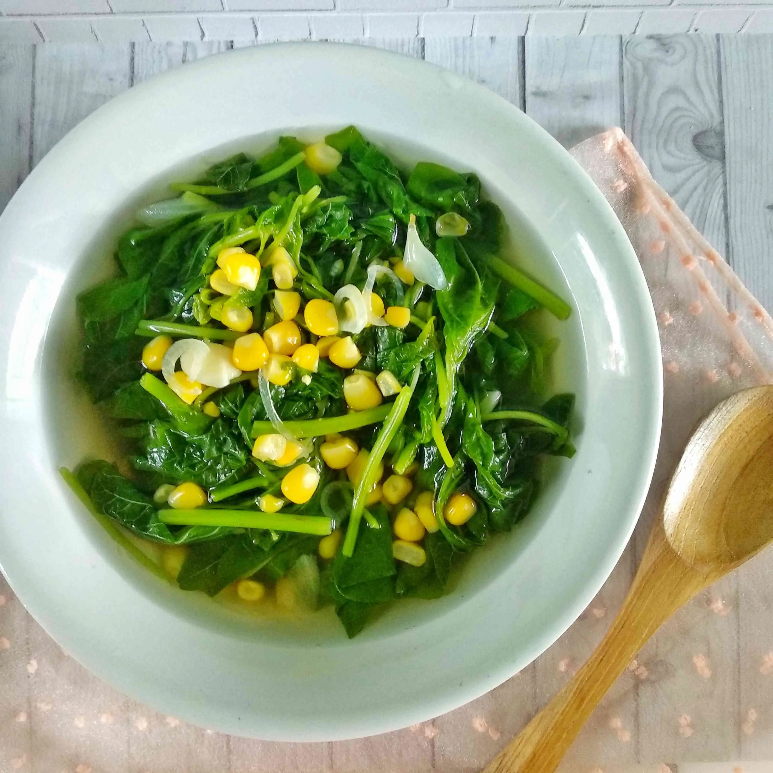 Resep Sayur Bening Bayam Sederhana Rumahan di Yummy App