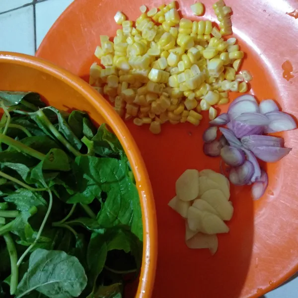 Resep Sayur Bening Bayam Sederhana Rumahan Di Yummy App