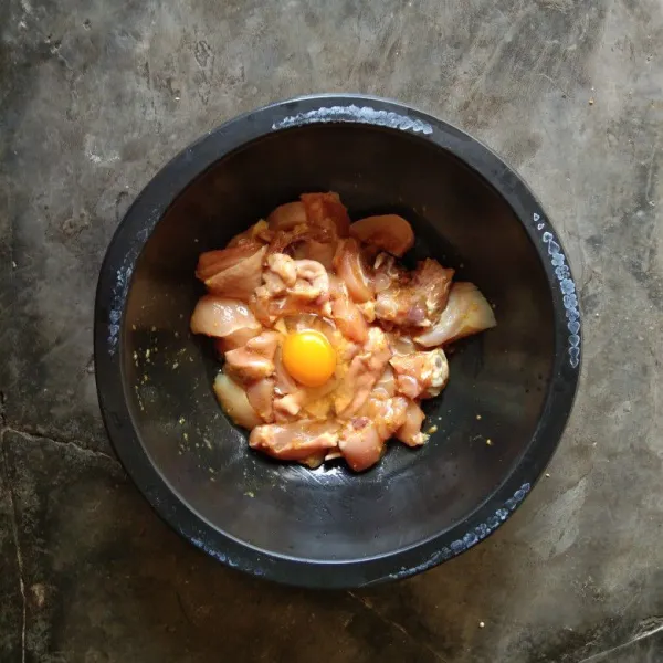 Resep Ayam Kentaki Bumbu Rempah Sederhana Rumahan di Yummy App