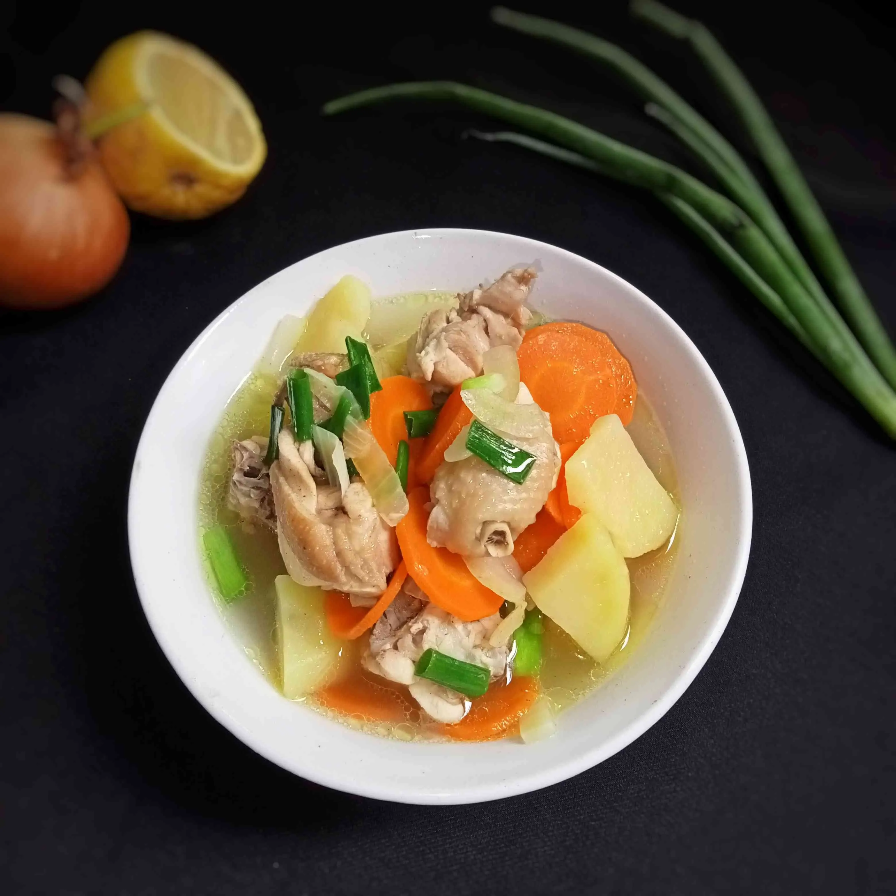 Resep Sop Ayam Bawang Bombay Sederhana Rumahan Di Yummy App