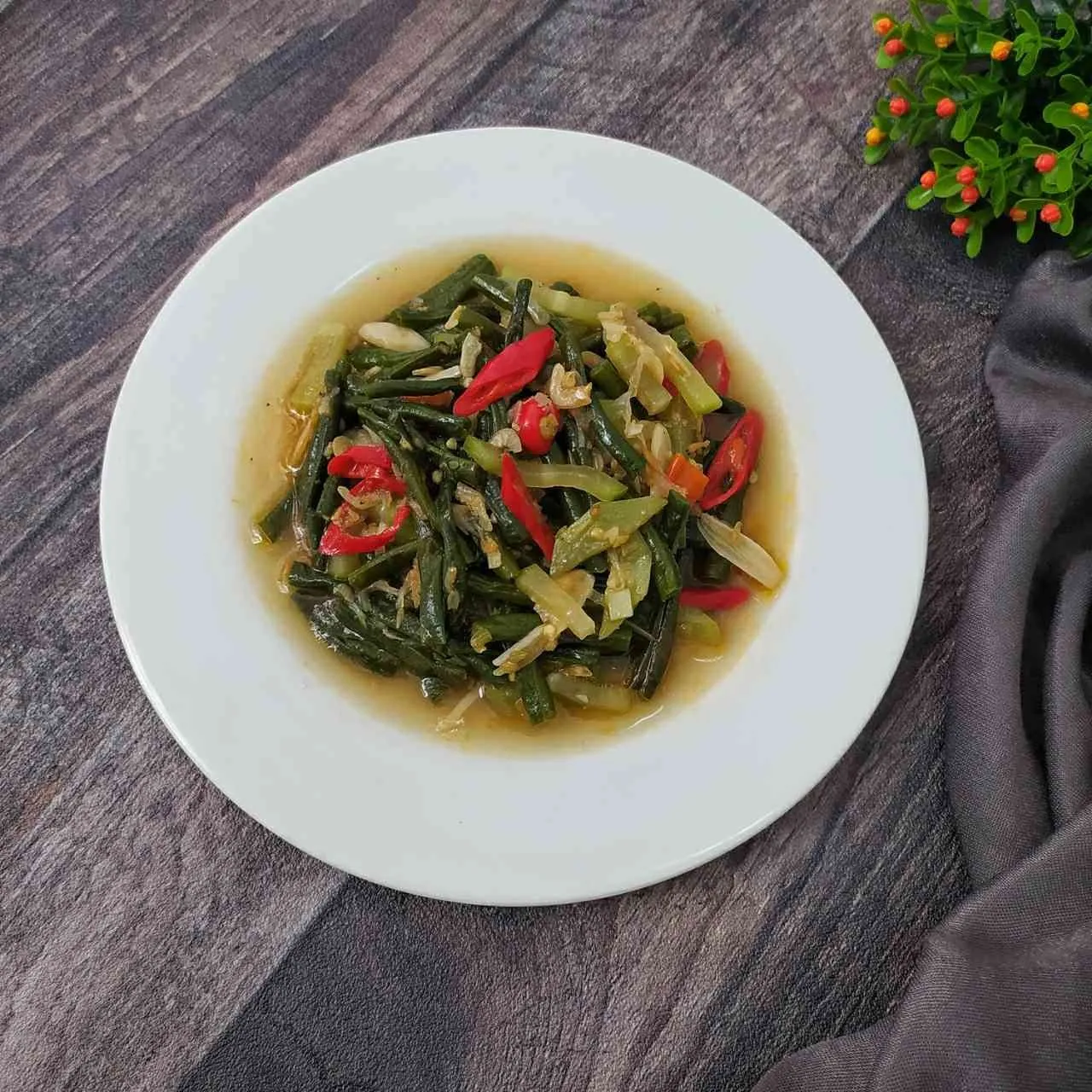 Resep Tumis Labu Siam Kacang Panjang Sederhana Rumahan Di Yummy App