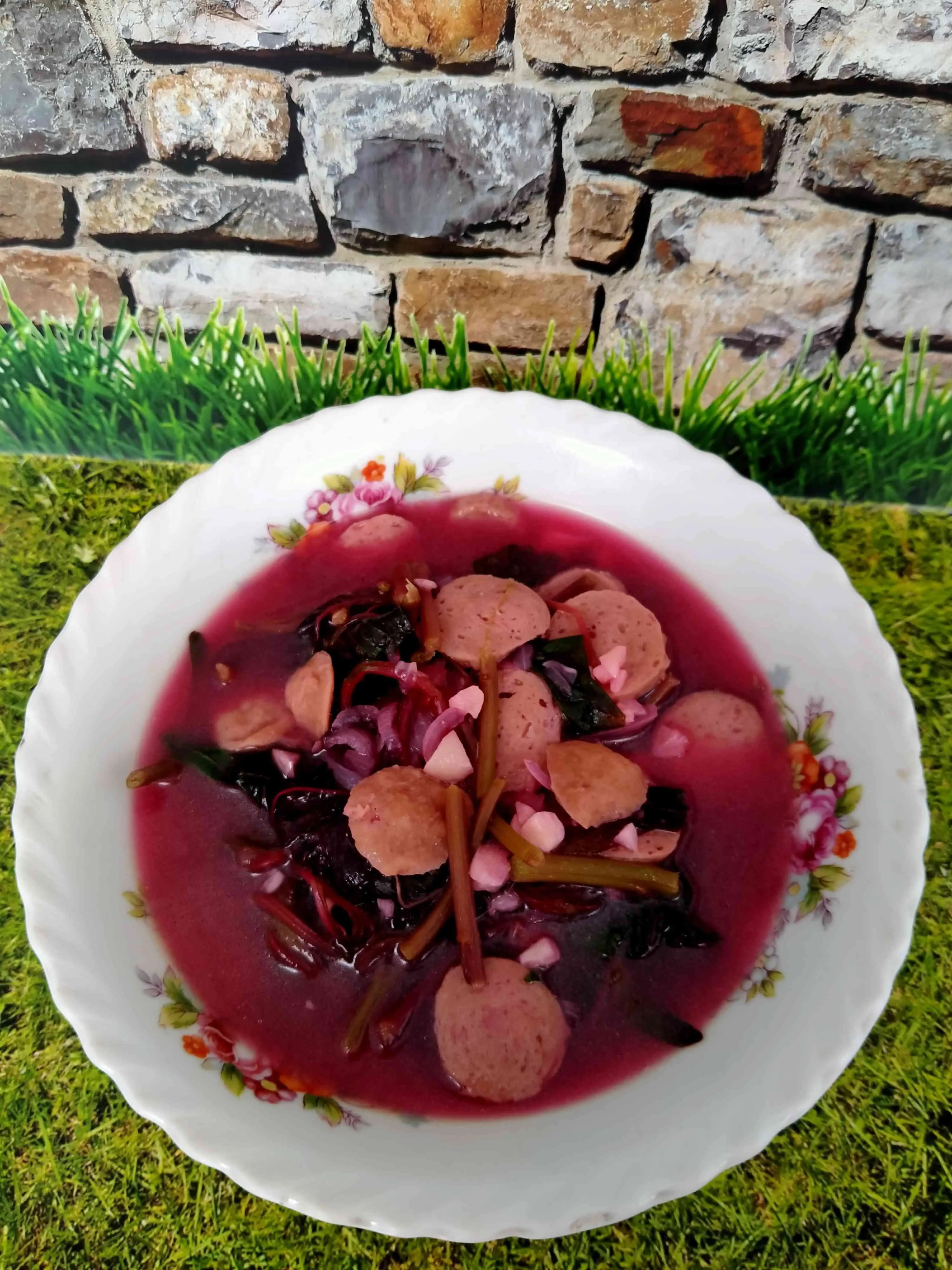 Resep Bayam Merah Kuah Baso Sederhana Rumahan Di Yummy App