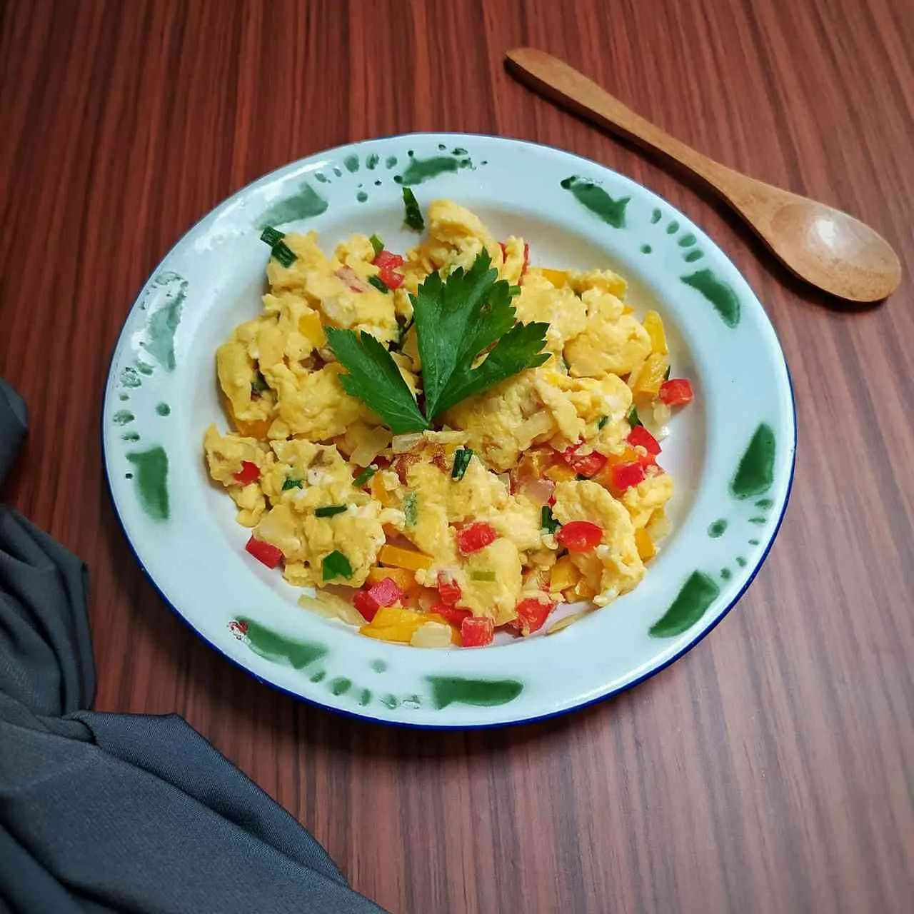 Resep Telur Orak Arik Ceria Sederhana Rumahan di Yummy App