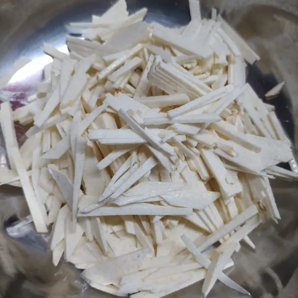 Resep Uyen (Talas Goreng) Sederhana Rumahan di Yummy App