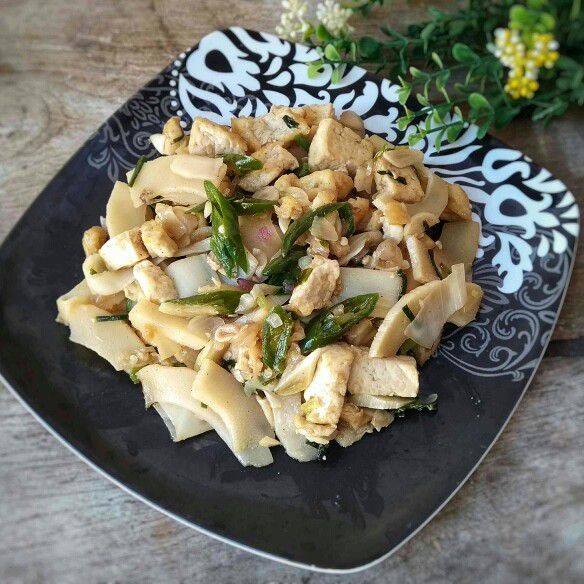 Resep Tumis Rebung Cabe Ijo Sederhana Rumahan di Yummy App