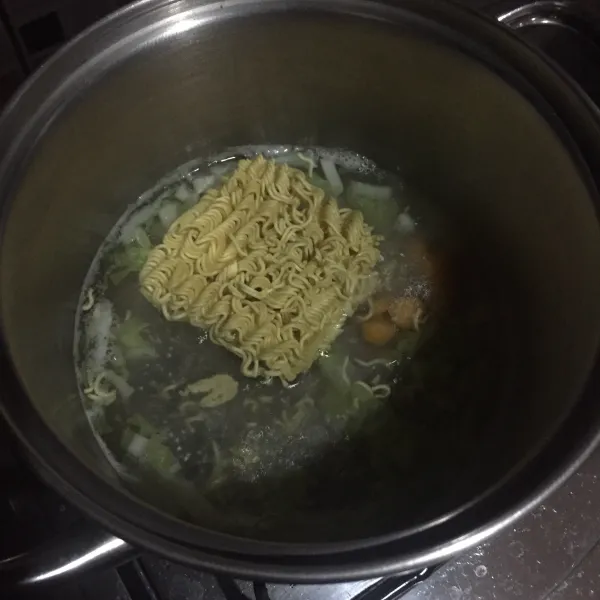 Resep Mie Kuah Sayur Mpasi Sederhana Rumahan Di Yummy App