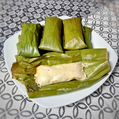 Kalau Kata Orang Padang “Iko nyo Sanak”, Ini Dia Camilan Olahan Pisang ...