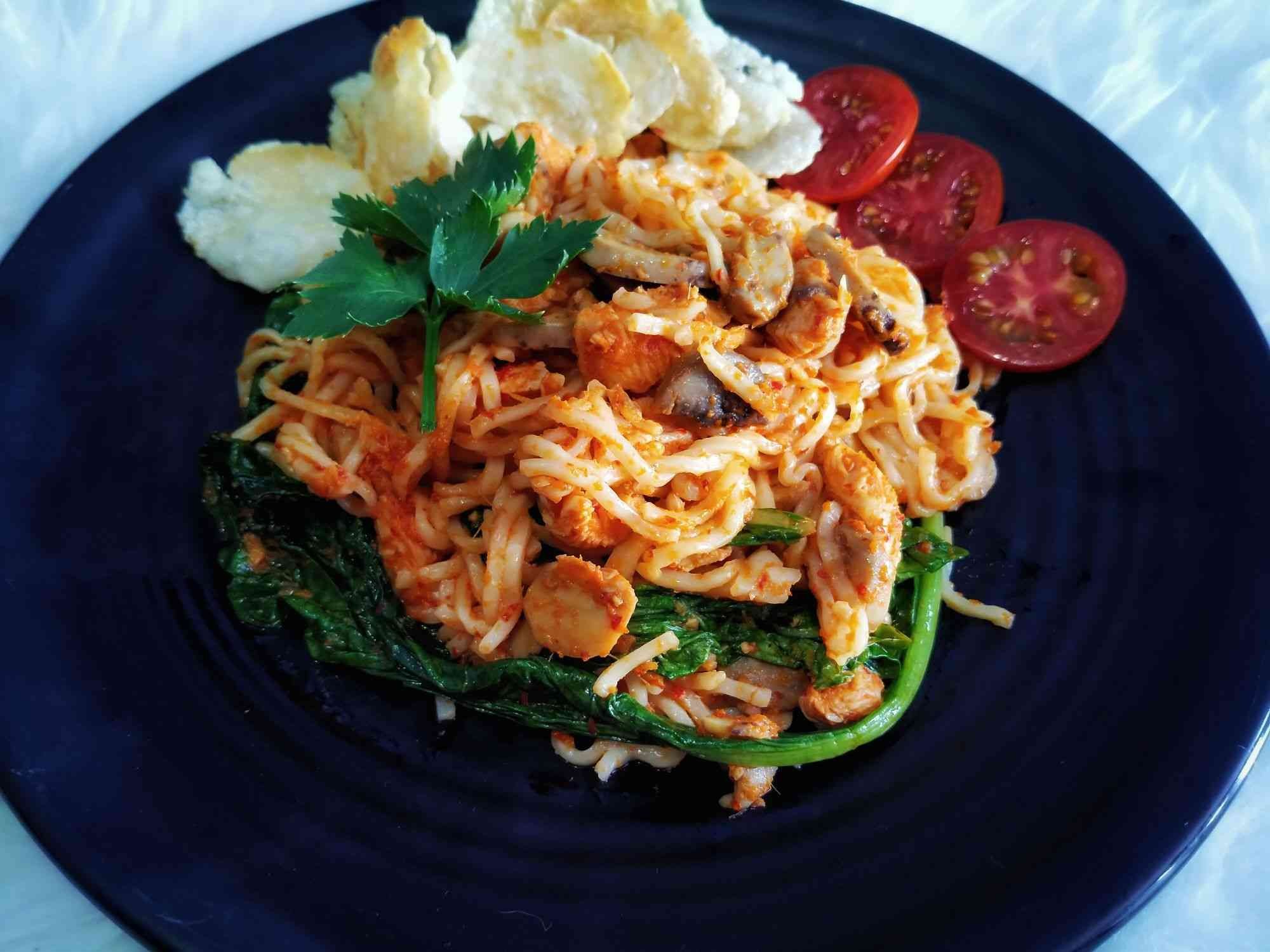 Resep Mie Goreng Rica-Rica Ayam Jamur Sederhana Rumahan di Yummy App