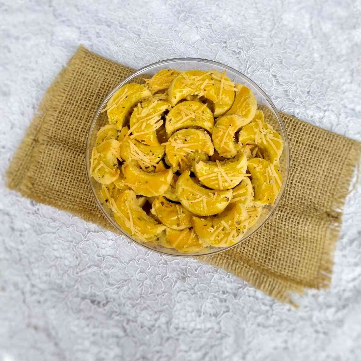 Resep Garlic Cheese Cookies Sederhana Rumahan di Yummy App