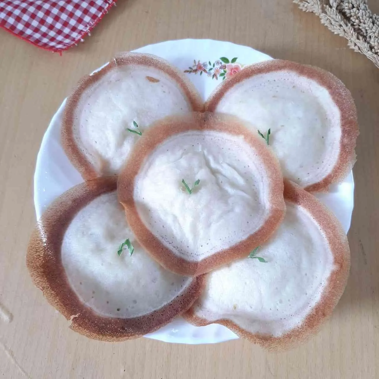 Resep Apem Renda Sederhana Rumahan di Yummy App Resep Apem Renda Sederhana Rumahan di Yummy App