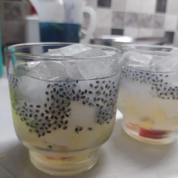 Resep Es Telang Nata Selasih Sederhana Rumahan di Yummy App Resep Es Telang Nata Selasih Sederhana Rumahan di Yummy App