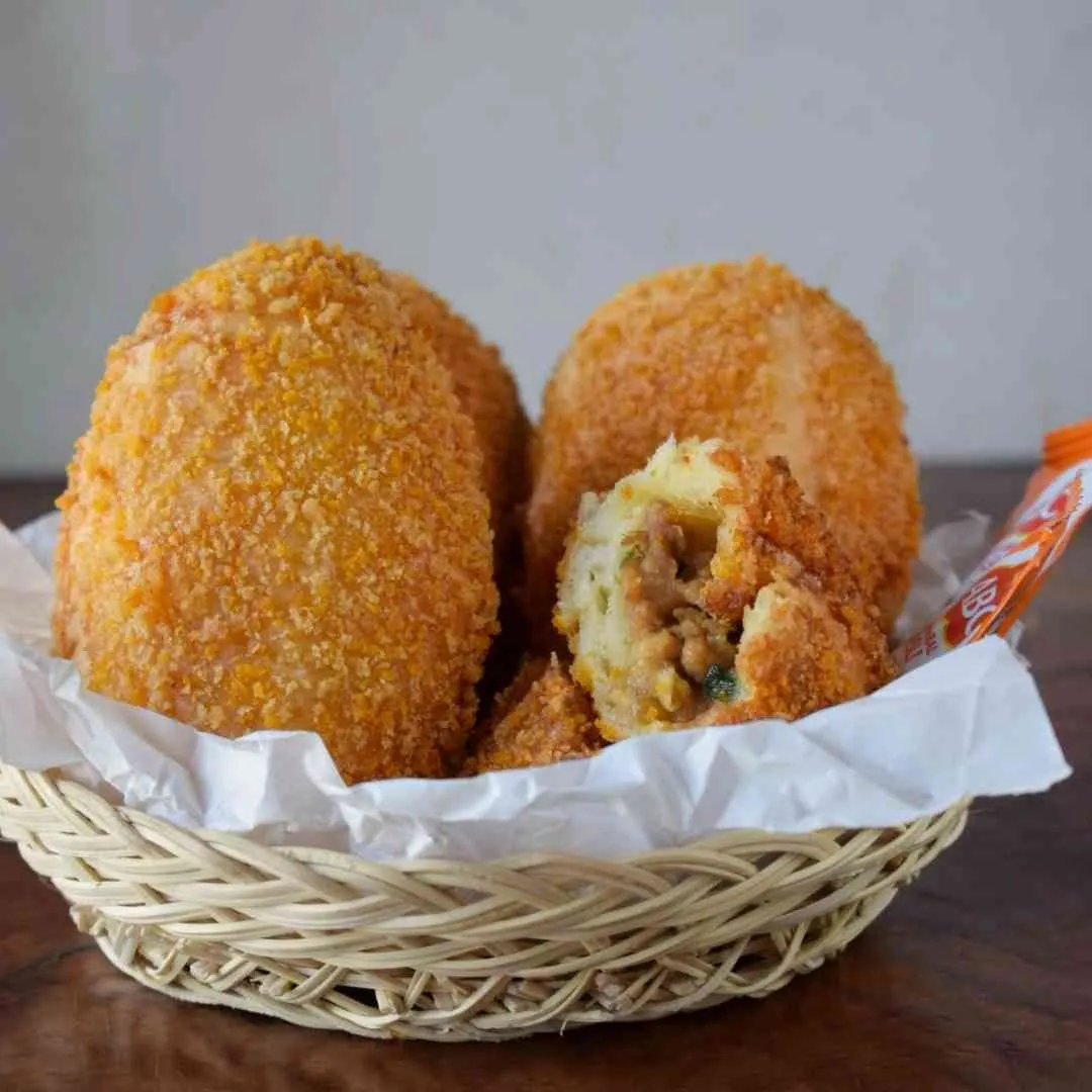 Resep Roti Goreng Isi Ayam Cincang Sederhana Rumahan di Yummy App