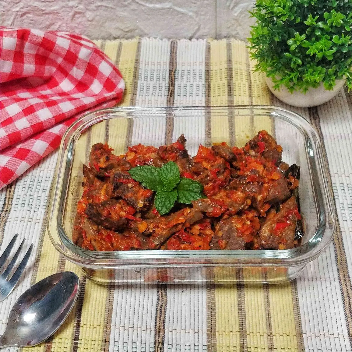 Resep Paru Sapi Balado Sederhana Rumahan di Yummy App Resep Paru Sapi Balado Sederhana Rumahan di Yummy App