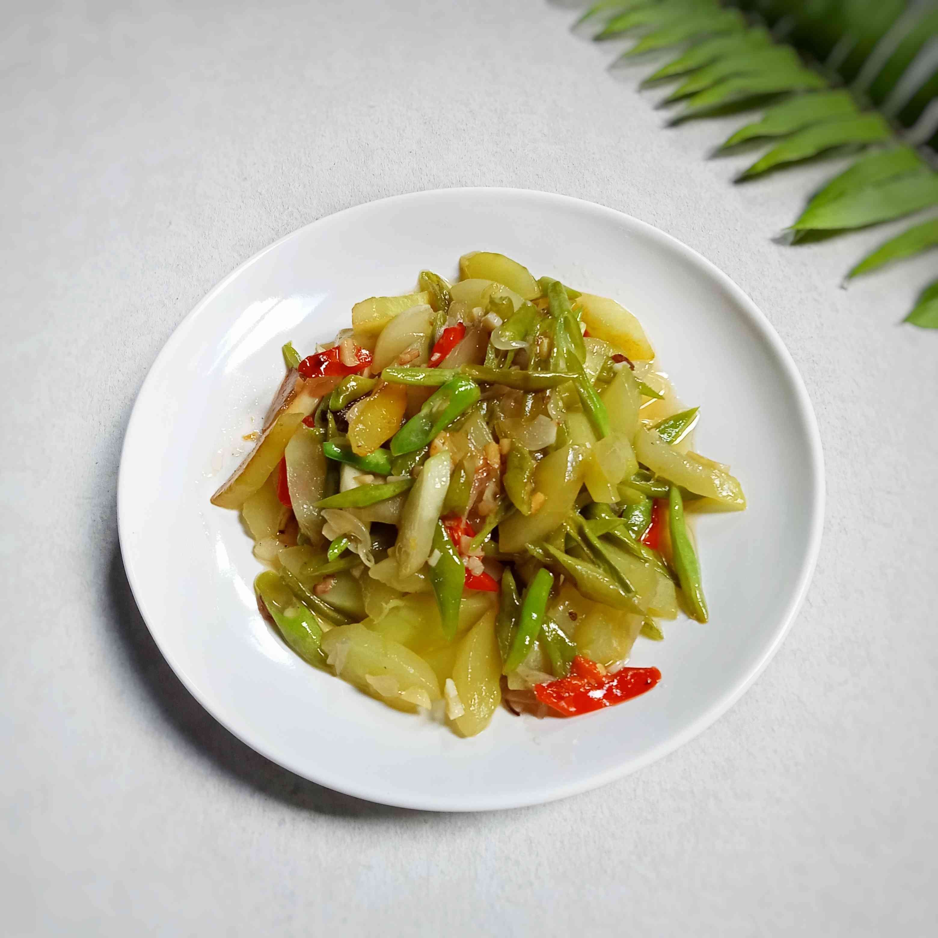 Resep Tumis Timun dan Buncis Sederhana Rumahan di Yummy App