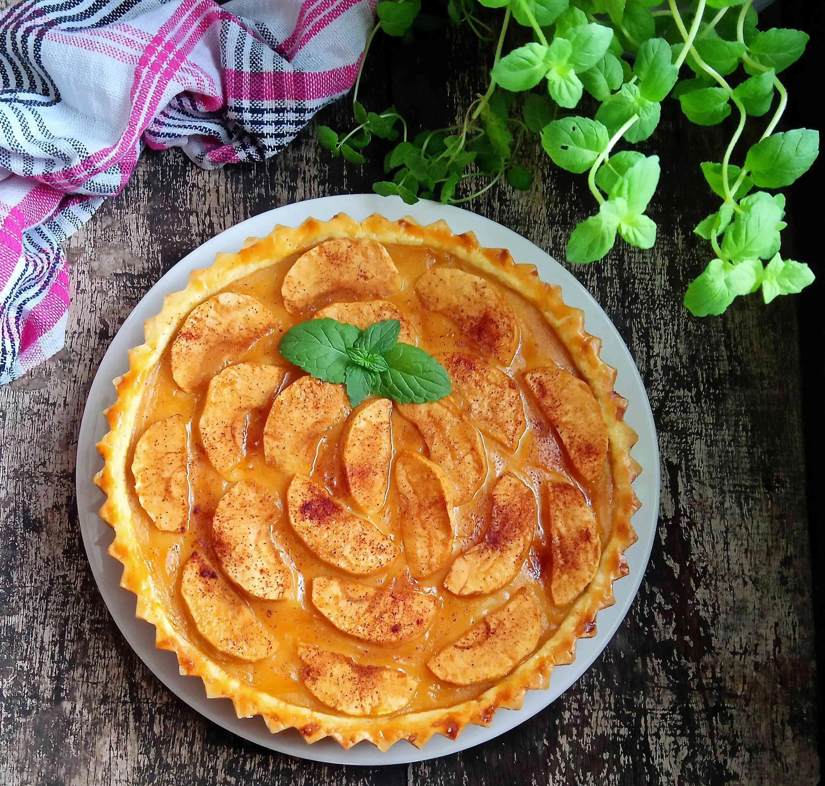 Resep Pie Apel Vla Vanilla Sederhana Rumahan di Yummy App