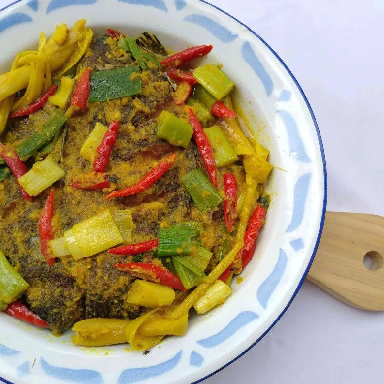Resep Pesmol Ikan Nila Sederhana Rumahan di Yummy App Resep Pesmol Ikan Nila Sederhana Rumahan di Yummy App