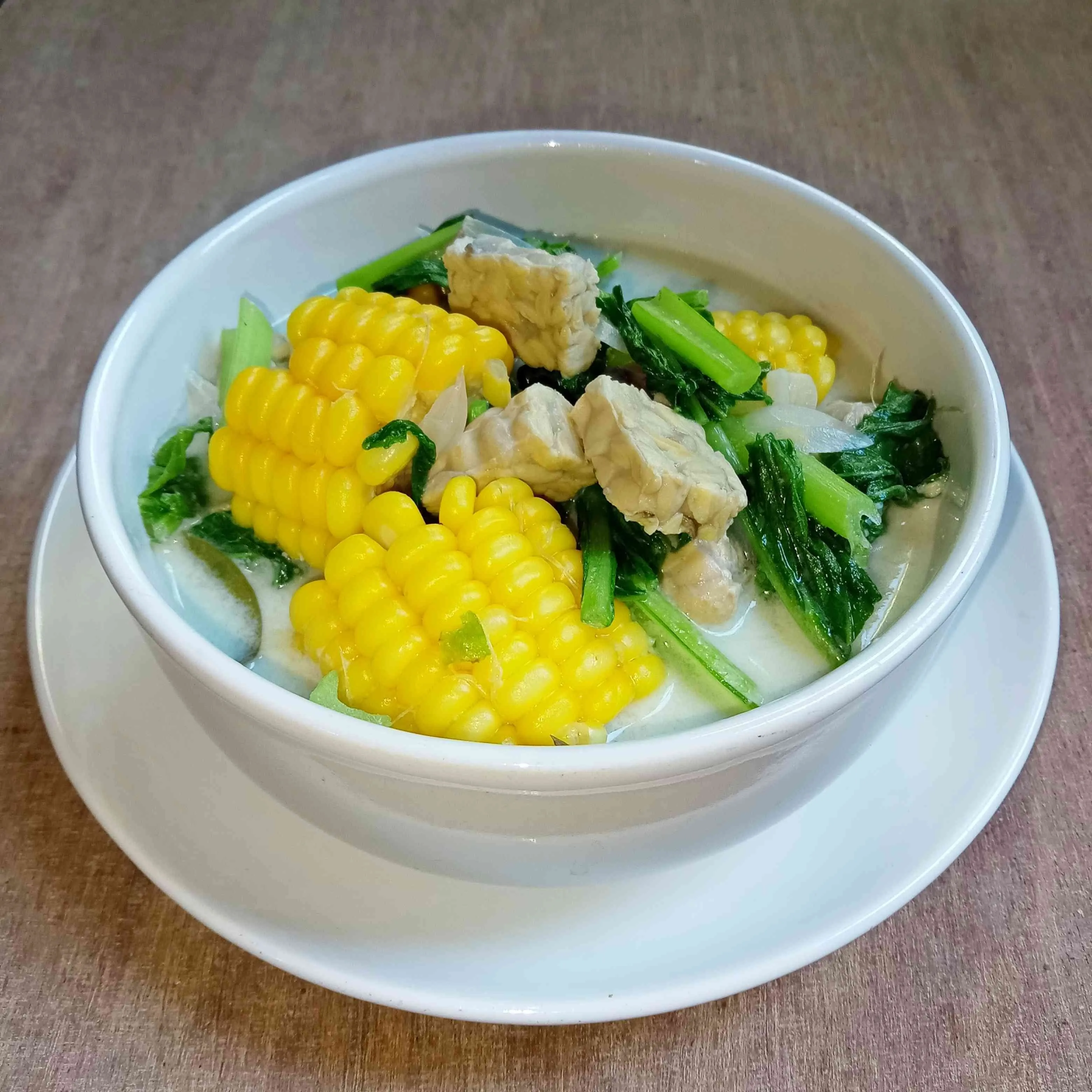 Resep Bobor Jagung Sawi Tempe Bumbu Iris Sederhana Rumahan di Yummy App