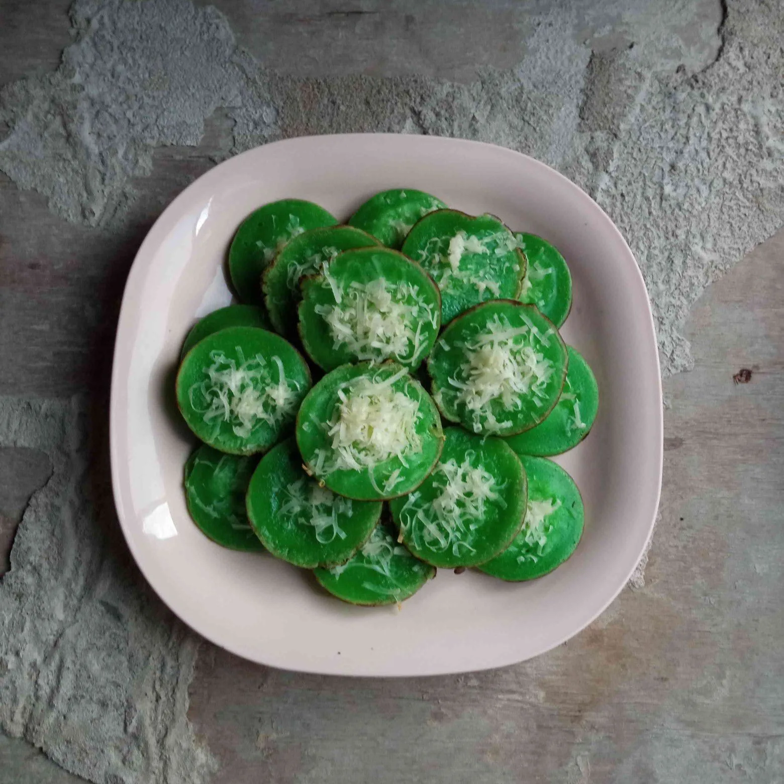 Resep Kue Cubit Pandan Keju Sederhana Rumahan di Yummy App Resep Kue Cubit Pandan Keju Sederhana Rumahan di Yummy App