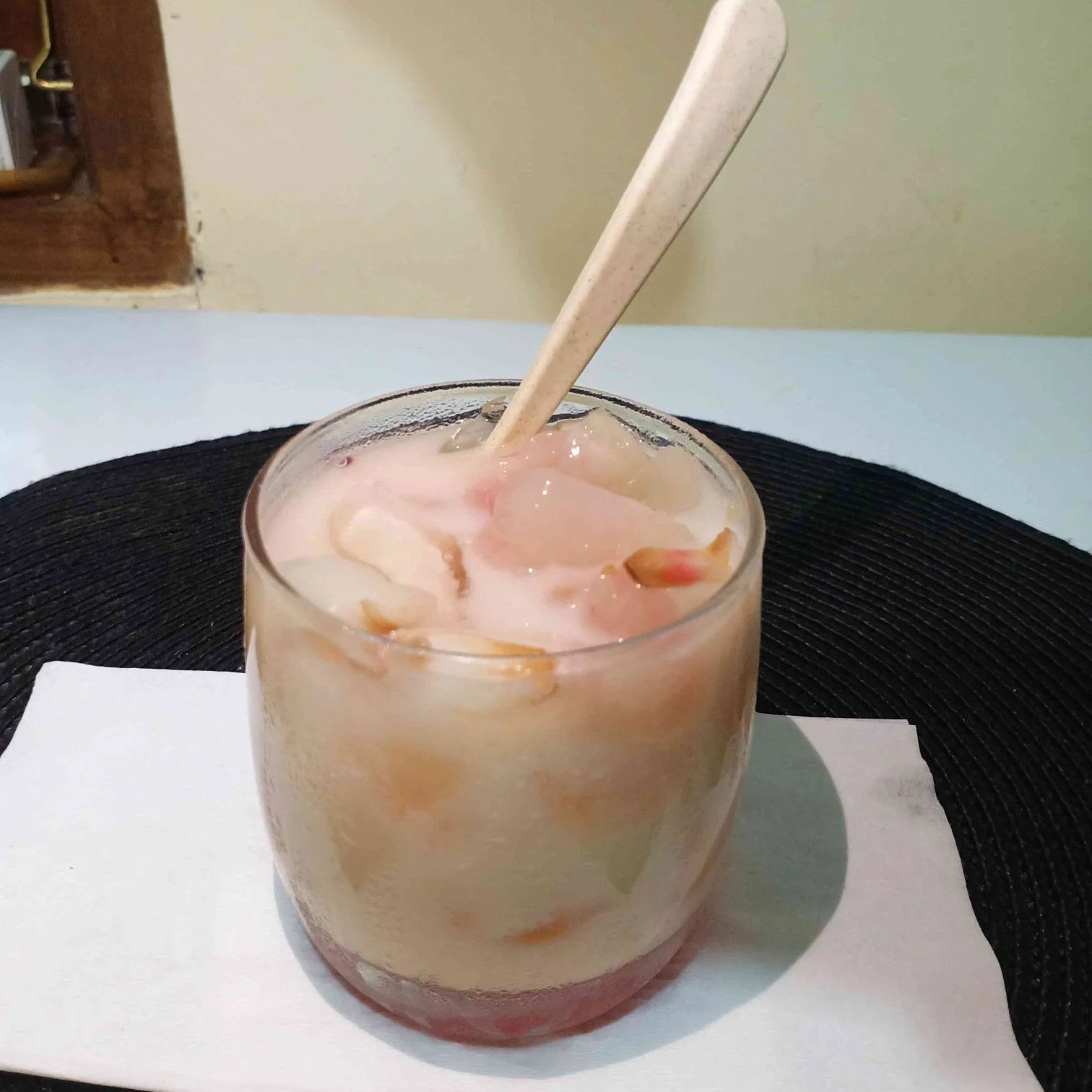 Resep Es Lecut (Leci - Yakult) Sederhana Rumahan di Yummy App