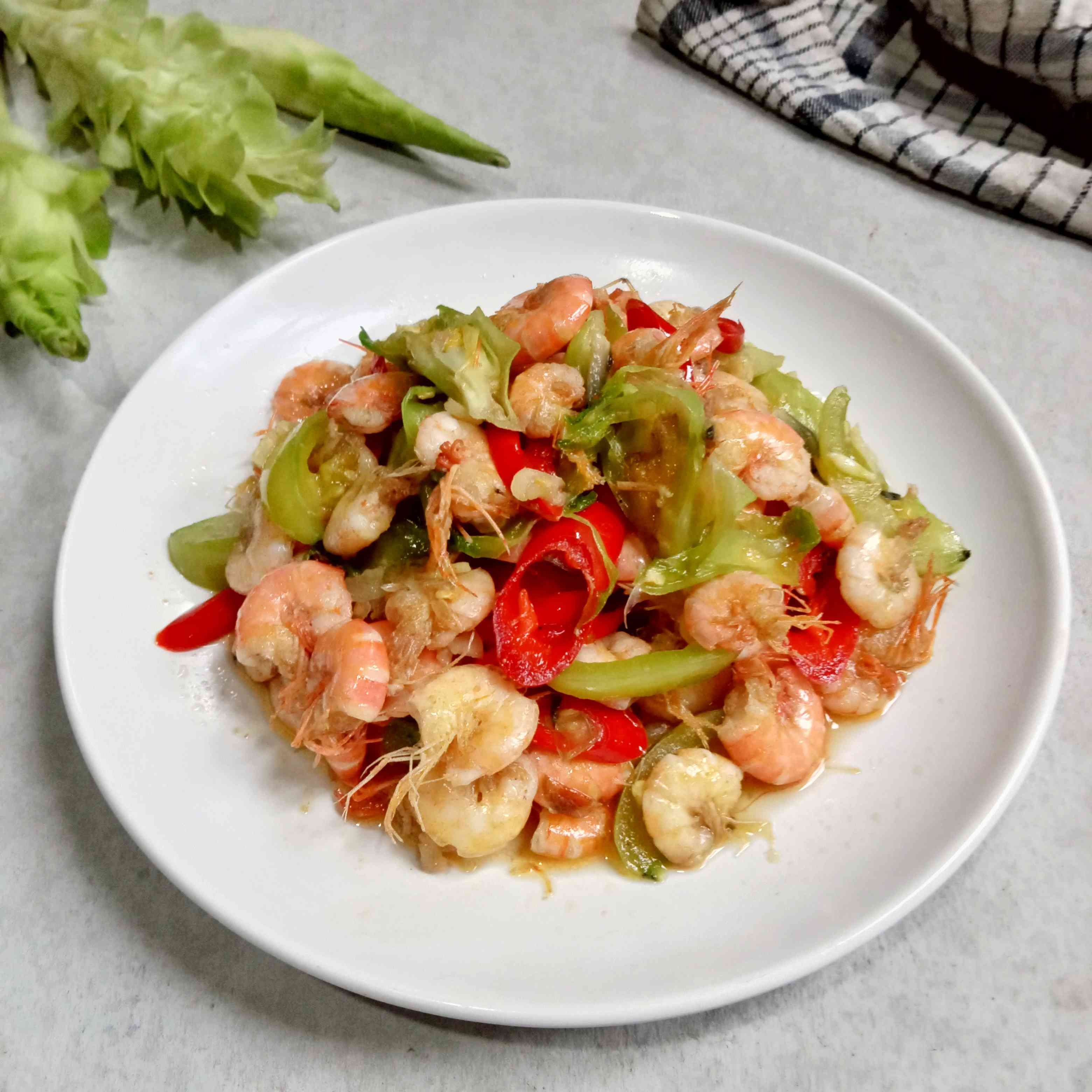 Resep Tumis Udang dan Bunga Kunyit Sederhana Rumahan di Yummy App