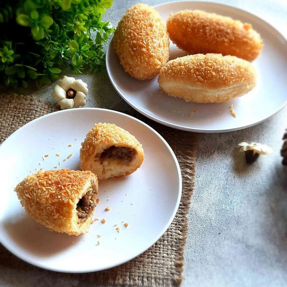 Resep Roti Isi Daging #UntukSiBuahHati Sederhana Rumahan di Yummy App