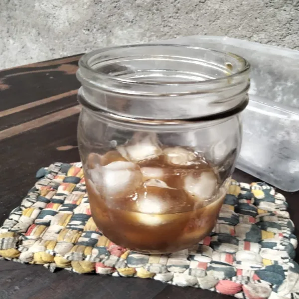 Resep Es Kelapa Muda Gula Merah Sederhana Rumahan Di Yummy App