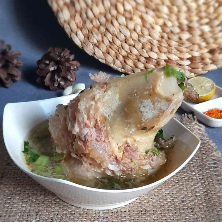 Resep Sup Dengkul Sapi Sederhana Rumahan di Yummy App