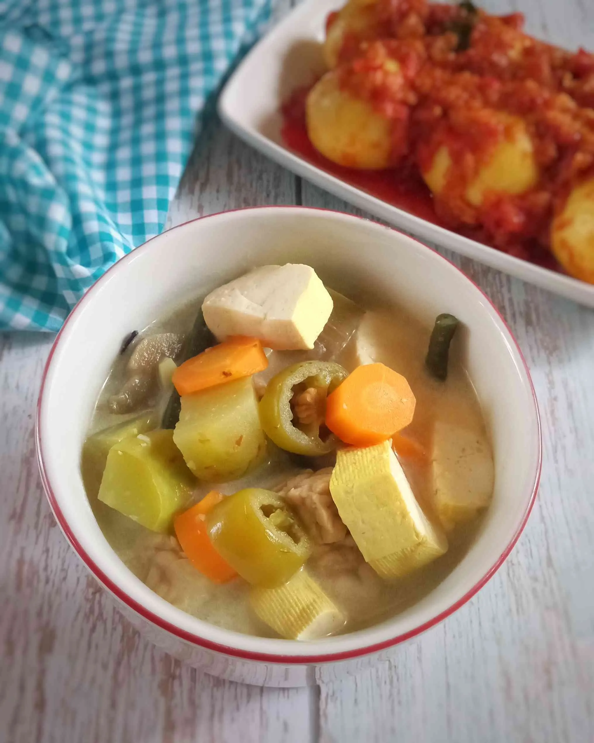 Resep Lodeh Sayuran Tahu Tempe Sederhana Rumahan di Yummy App