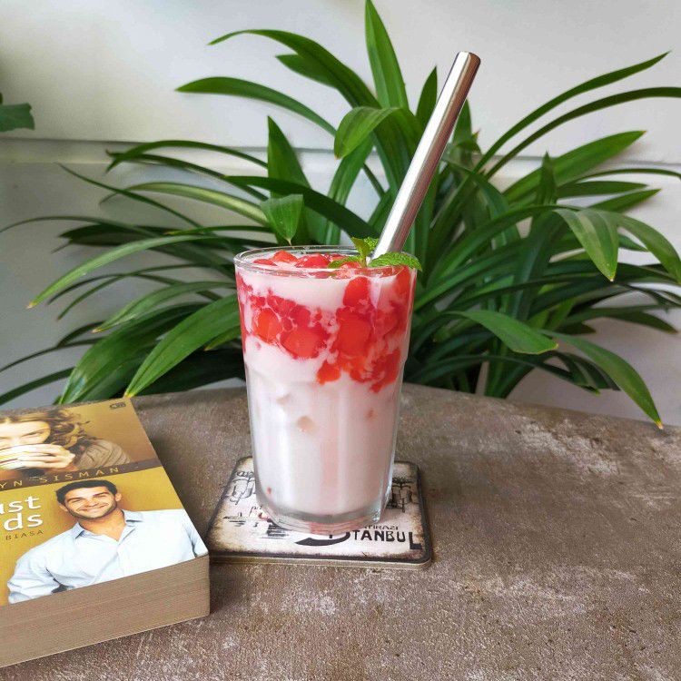 Resep Es Merah Delima Sederhana Rumahan di Yummy App