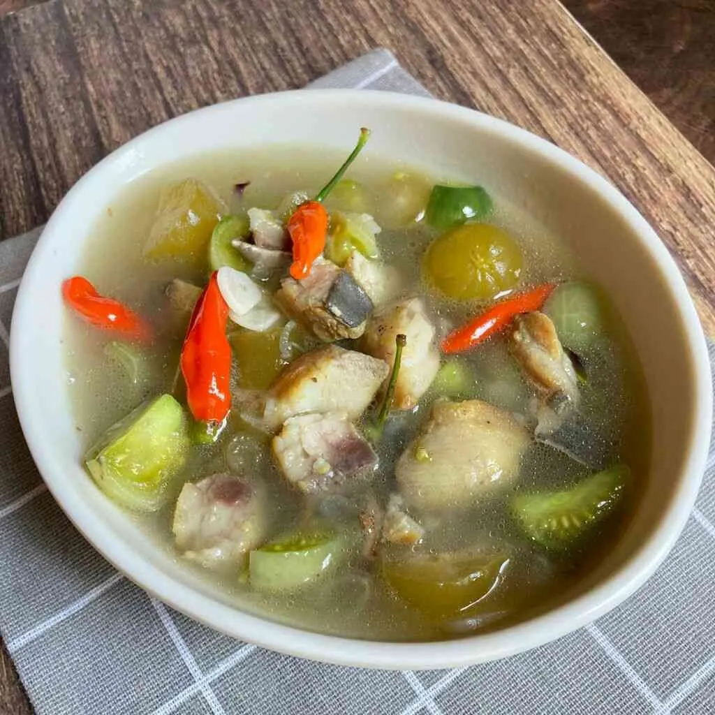 Resep Garang Asem Ikan Asap Sederhana Rumahan di Yummy App