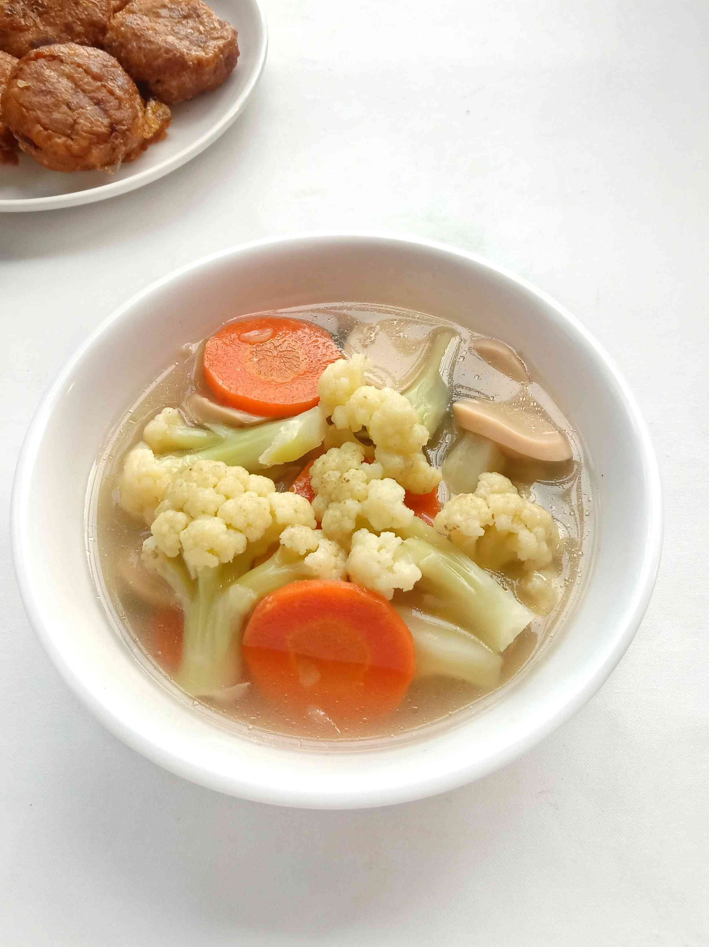 Resep Sup Kembang Kol Sederhana Rumahan di Yummy App