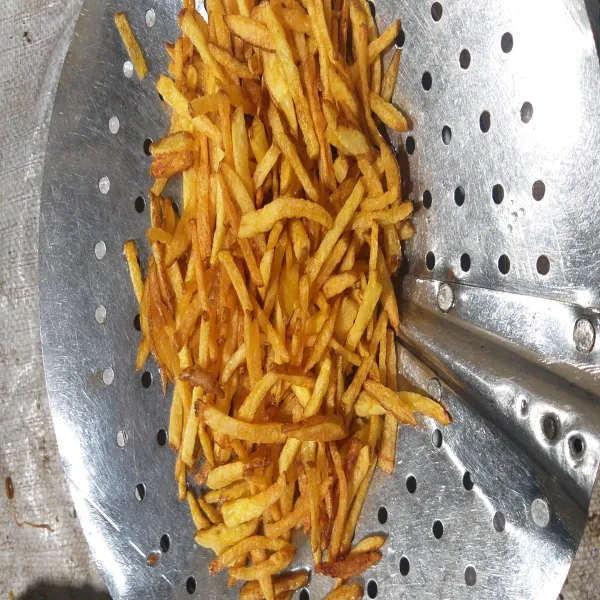 Resep Mustofa Ubi Jalar Sederhana Rumahan di Yummy App