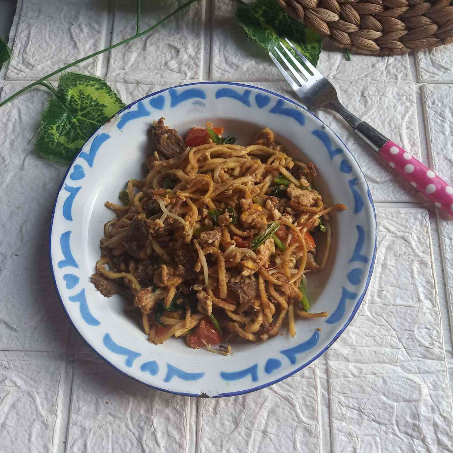 Resep Mie Goreng Daging Sederhana Rumahan di Yummy App