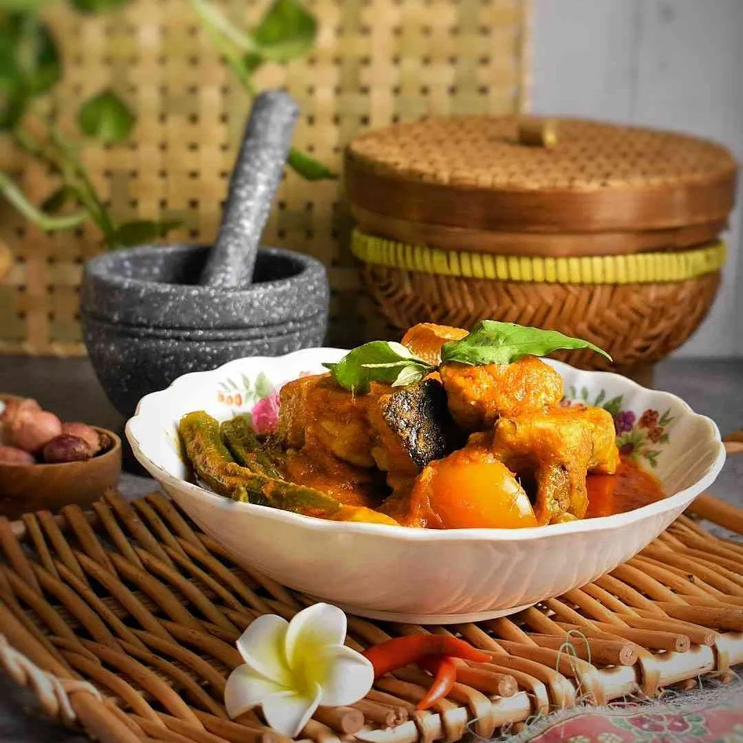 Resep Asam Pedas Ikan Pari Ala Singapore Sederhana Rumahan Di Yummy App