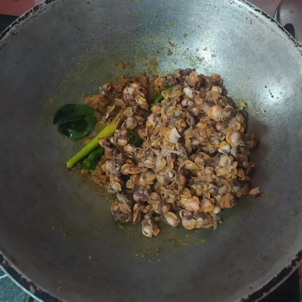 Resep Kerang Masak Kare Sederhana Rumahan Di Yummy App