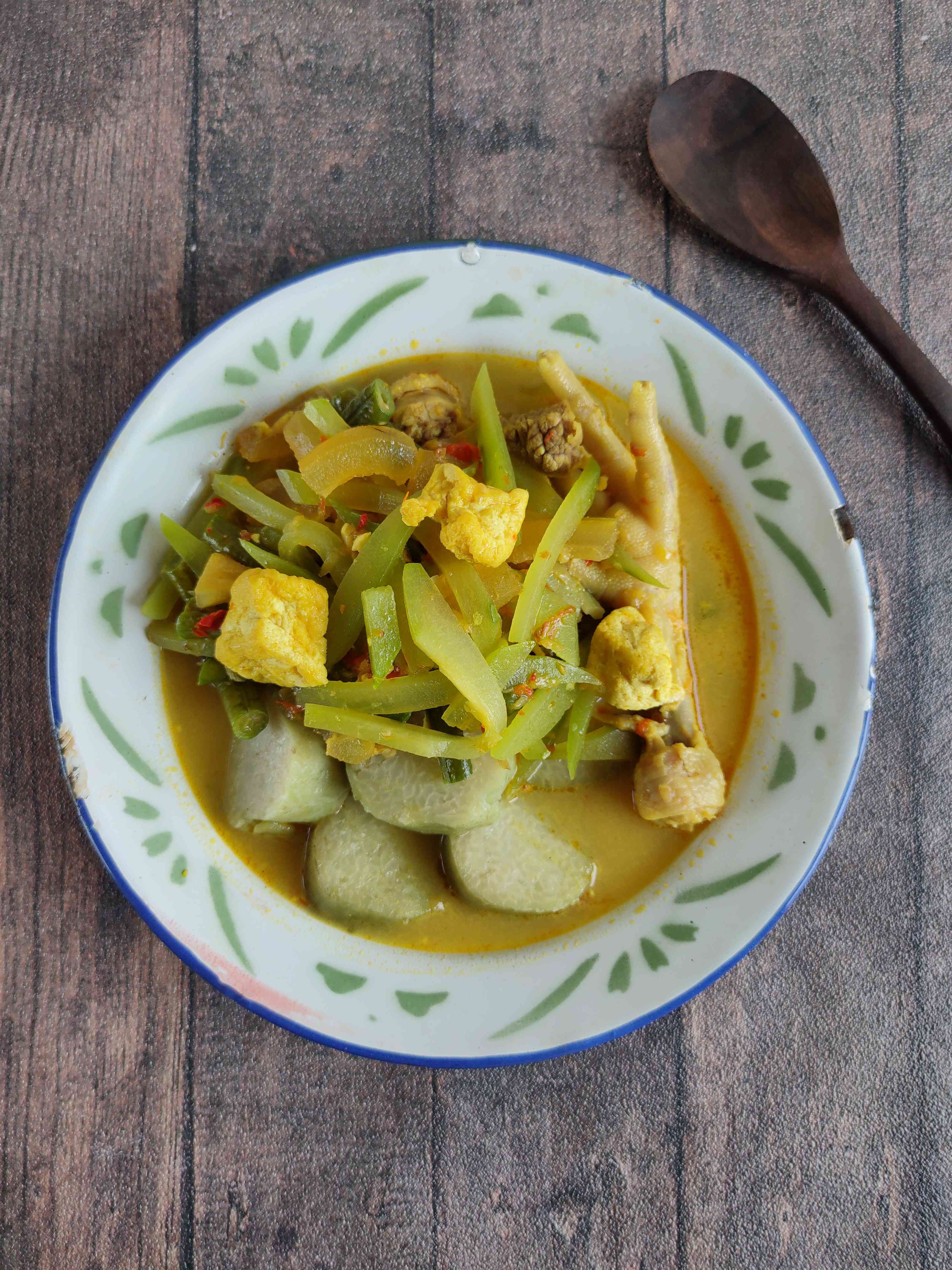 Resep Lontong Lodeh Manisa Sederhana Rumahan di Yummy App