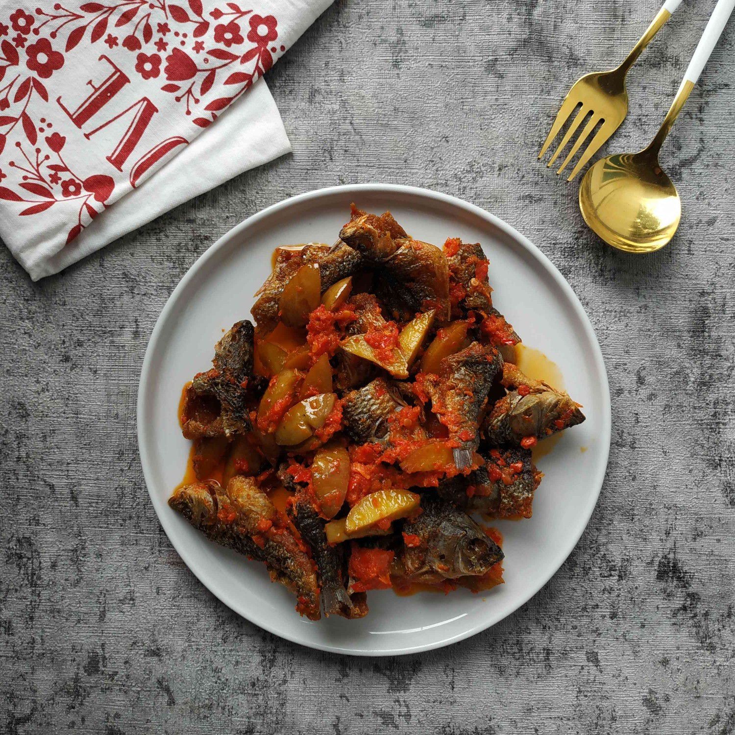 Resep Balado Ikan Rayo Sawah Sederhana Rumahan di Yummy App