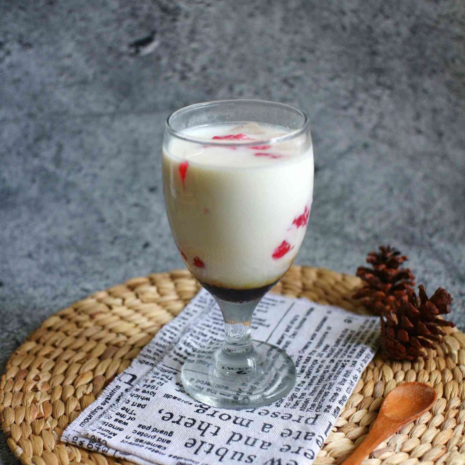 Resep Es Merah Delima Gulmer Sederhana Rumahan di Yummy App