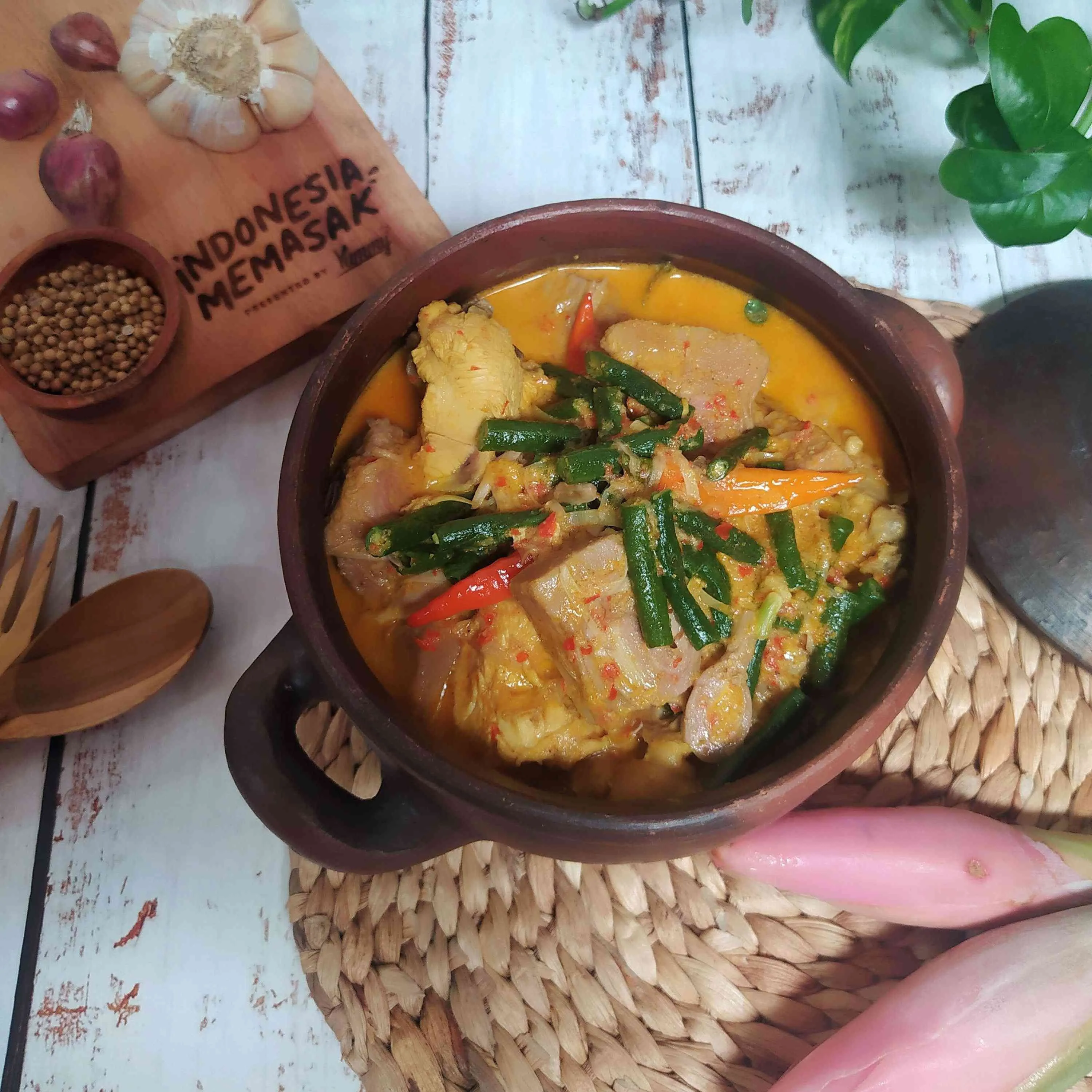 Resep Gulai Nangka Muda Ayam Kecombrang Sederhana Rumahan di Yummy App