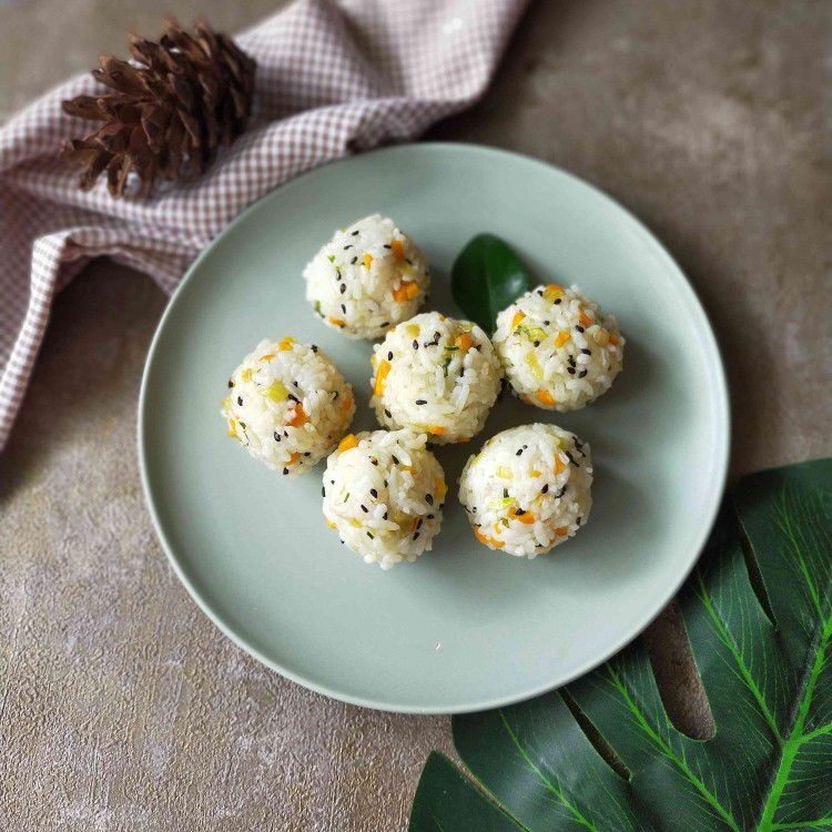 Resep Vegetable Rice Ball Sederhana Rumahan di Yummy App